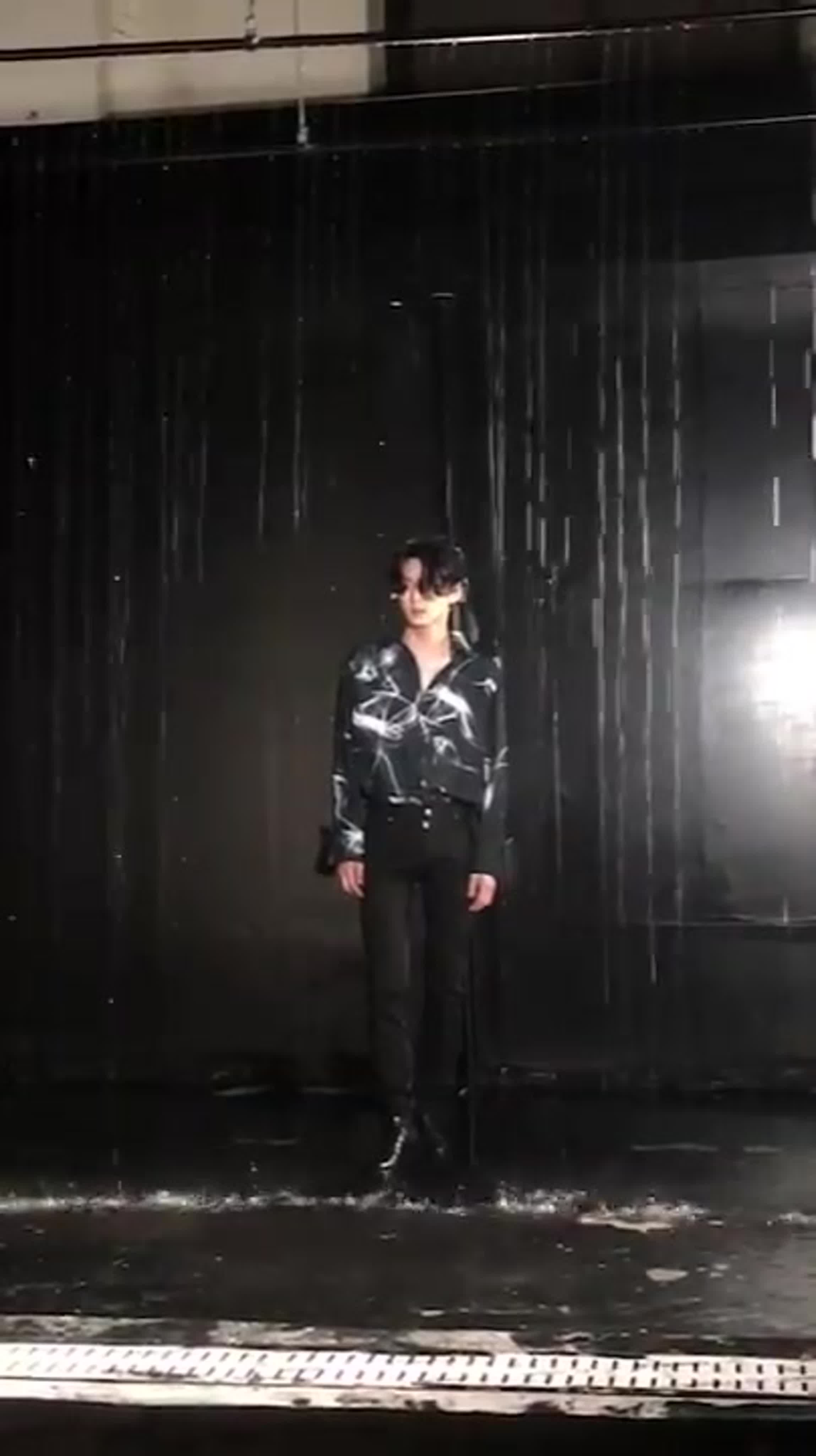 [TWITTER] 191128 Джухо SF9 — Видео от SF9 & FANTASY || FNC Ent. | ВКонтакте